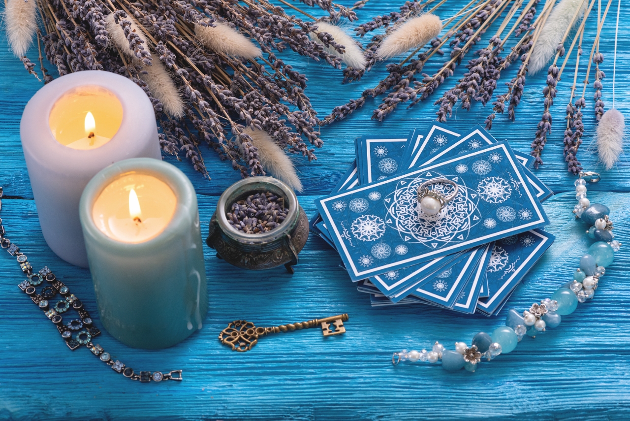 Tarot & Oracle Toolbox | Asanee 44